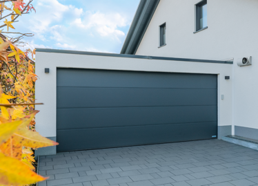 Großraumgarage aus Beton kaufen | REKERS XXL-Fertiggarage