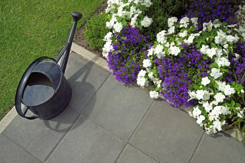 Garten- und Gehwegplatten von REKERS